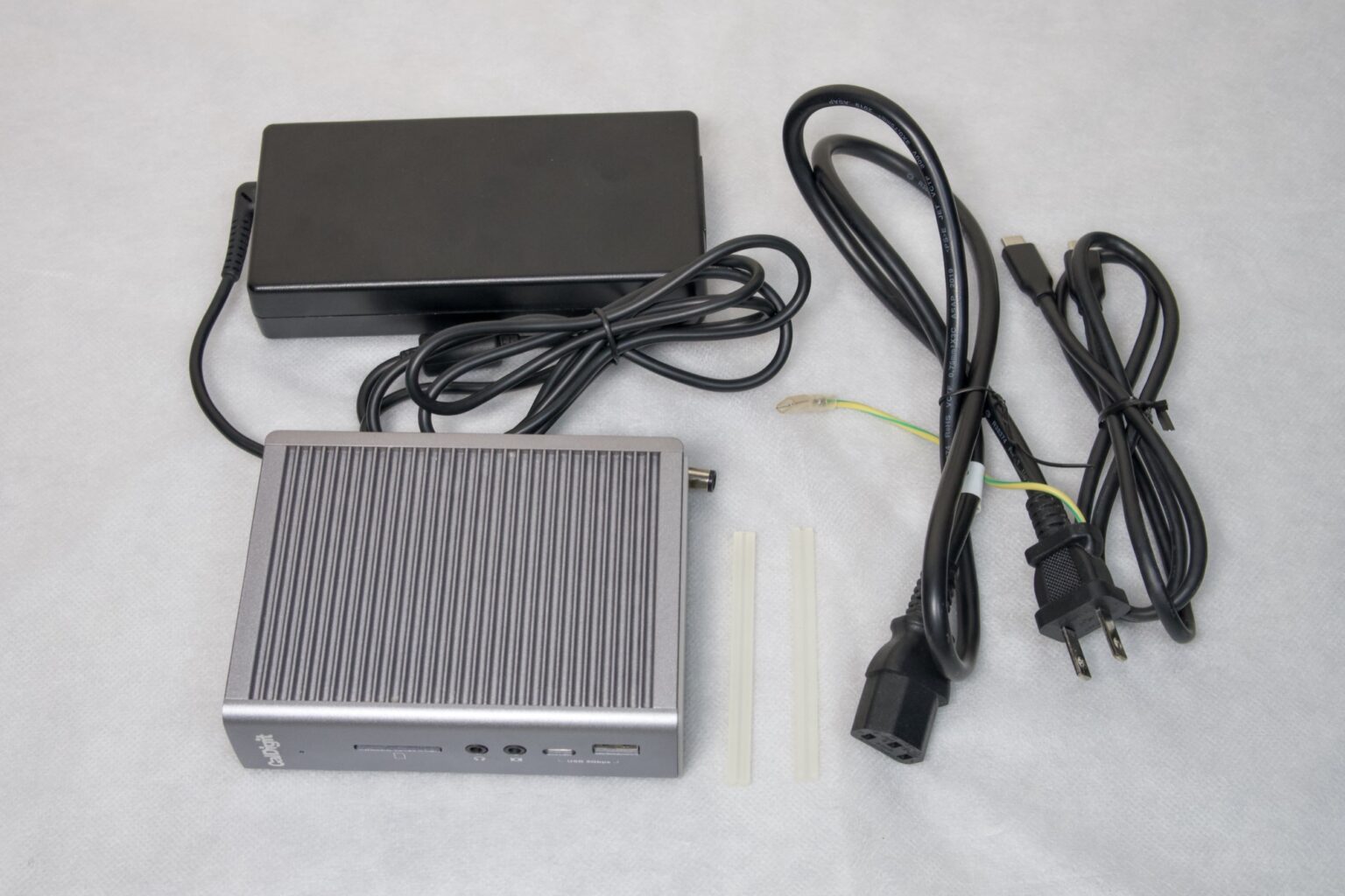 CalDigitのTS3 Plus ドッキングステーションレビュー