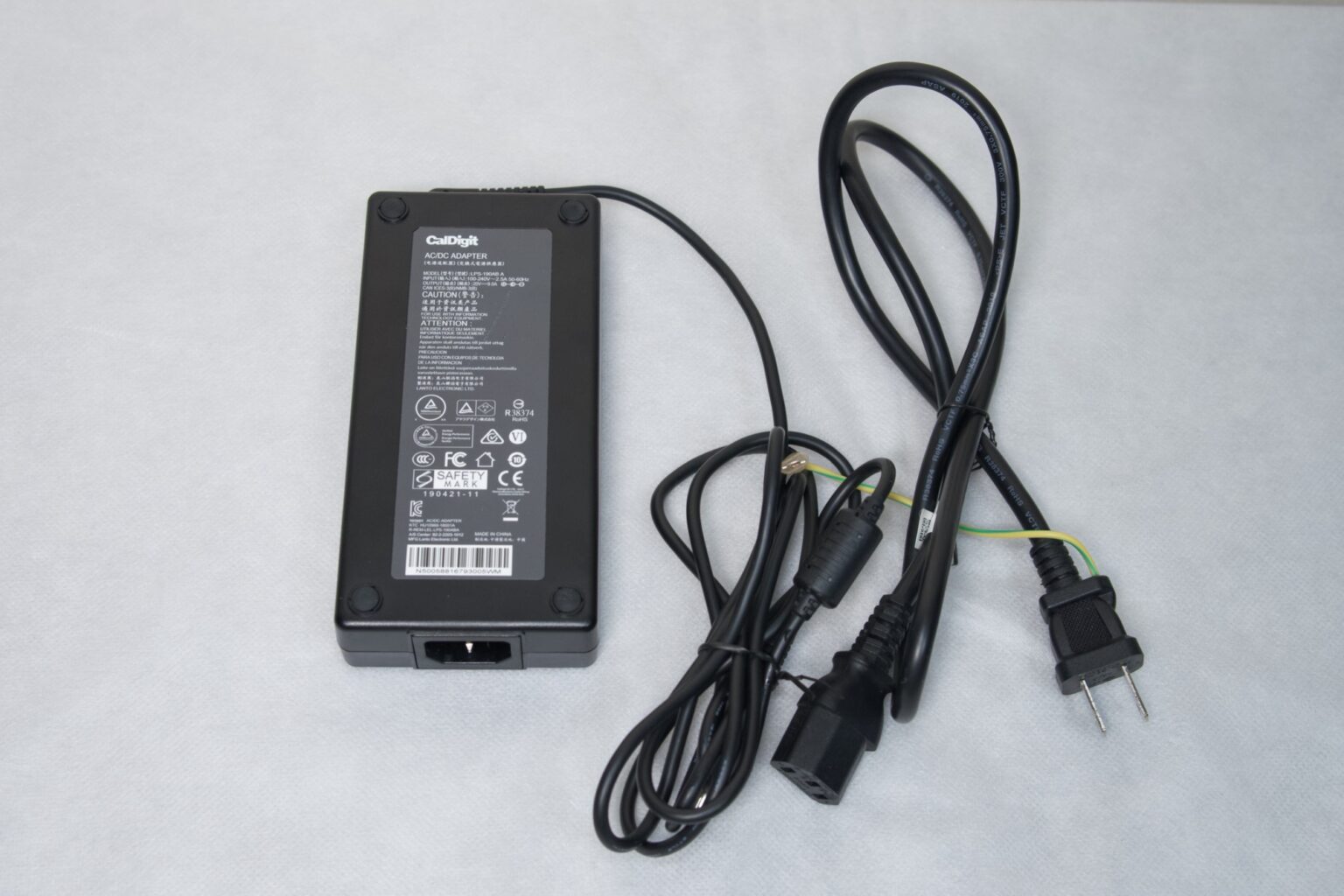 CalDigitのTS3 Plus ドッキングステーションレビュー