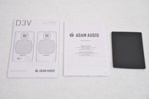 【レビュー】ADAM AUDIO D3V｜狭いデスクで音楽や動画視聴におすすめ - パイクーブログ
